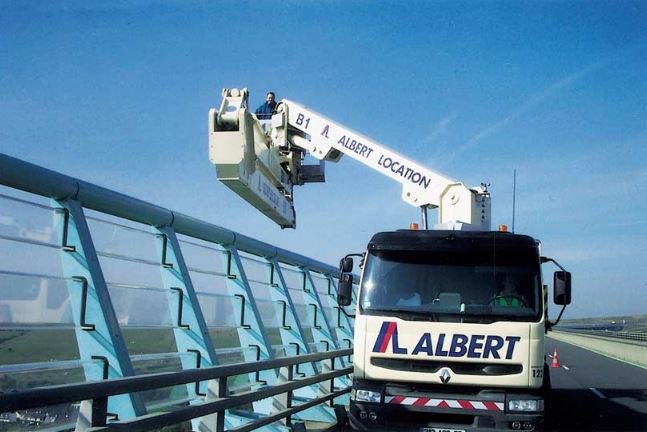 Nacelle ab 17s - Passerelles négatives - albert nacelles - location de